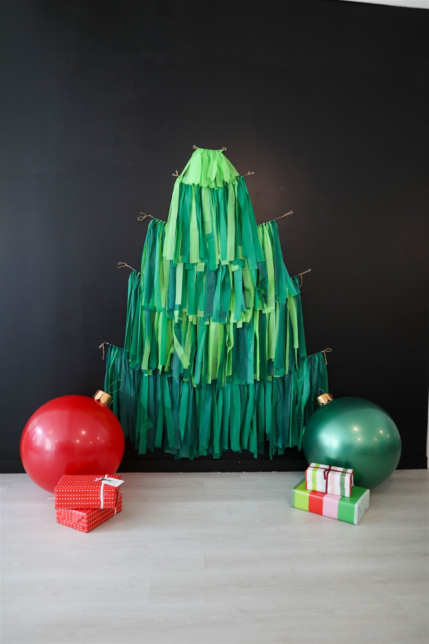 Oh Christmas Tree Backdrop | Fringe Backdrop & Party Decor – Oh My ...